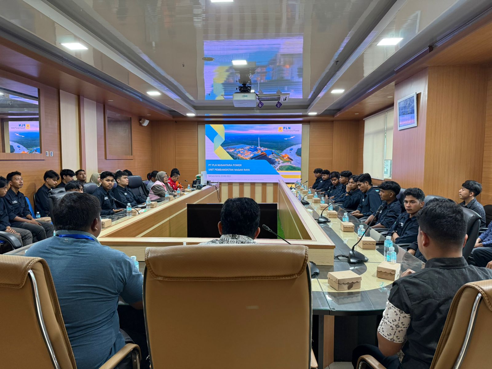 Pahami Proses Pembangkit Listrik Tenaga UAP, Mahasiswa UTU Kunjungi PLN Nusantara Power Unit ...